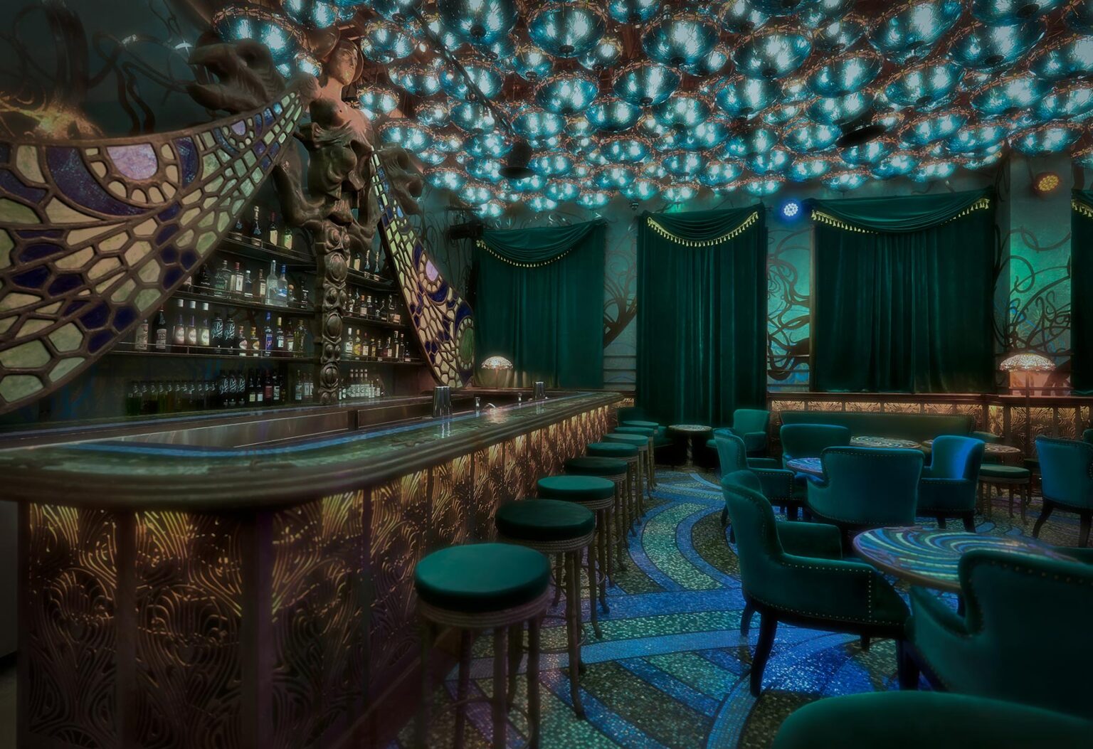 Dragonfly Bar - Great New Places