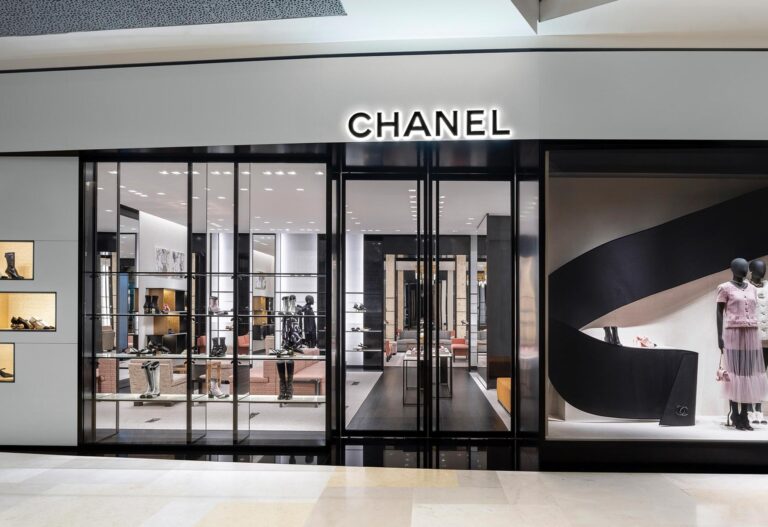 CHANEL Boutique - Great New Places